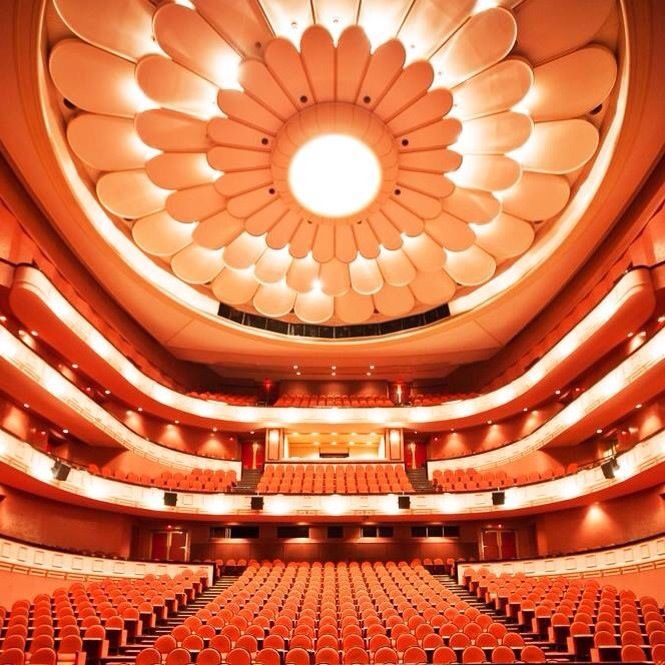 Excerpts From Famous Operas