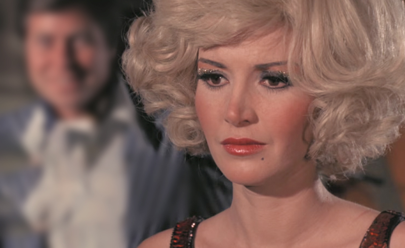 Archives: Mervat Amin's Most Iconic Looks Throughout the Years