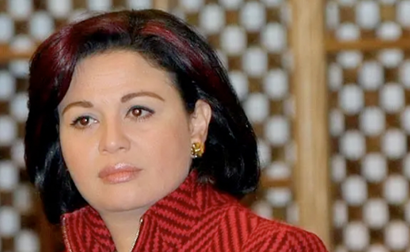 Styled Archives: Egyptian Actress Elham Shahin's 2001 Bad Girl Bangs