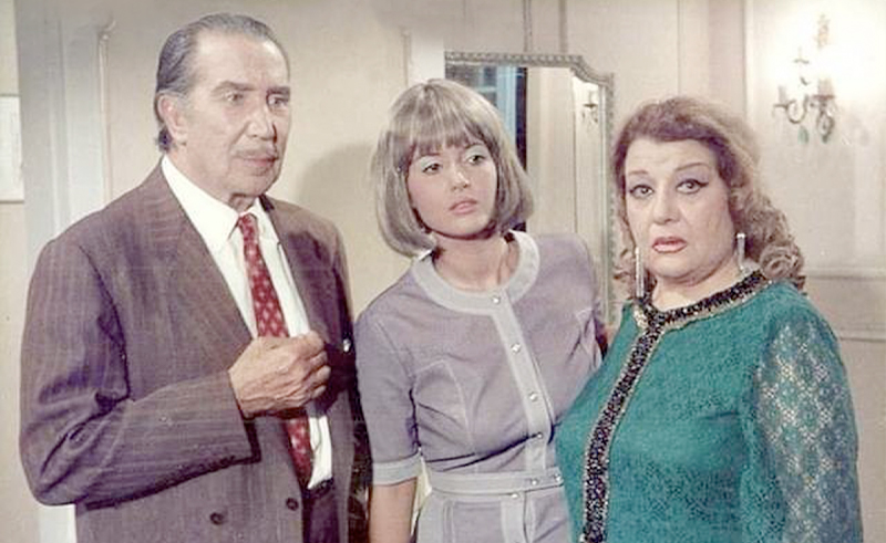 Archives: Mervat Amin's Most Iconic Looks Throughout the Years